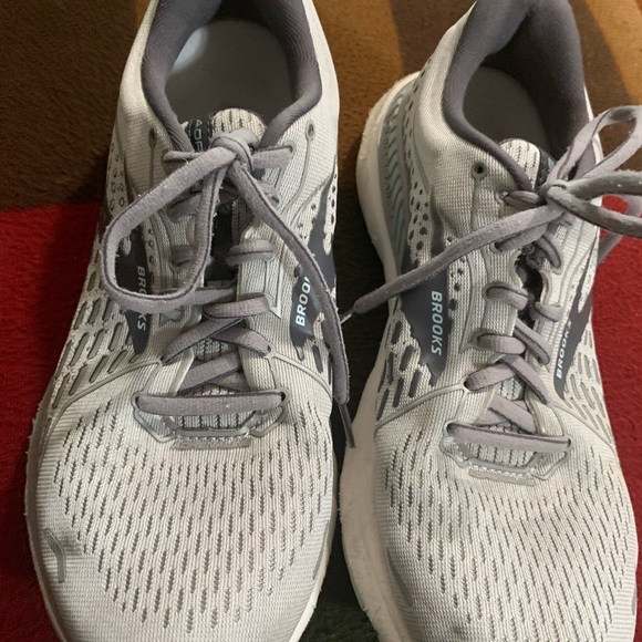 Brooks | Shoes | Brooks Light Gray Running Shoes | Poshmark